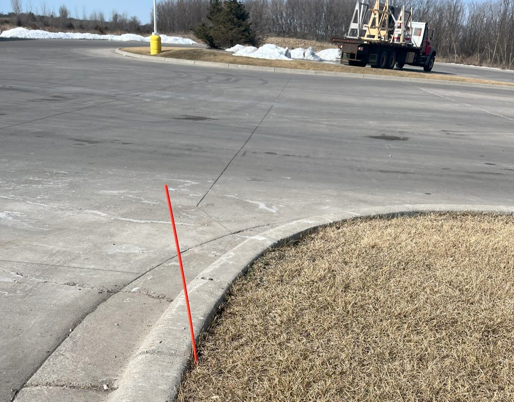 When Should You Install Driveway Markers? | Kage Innovation